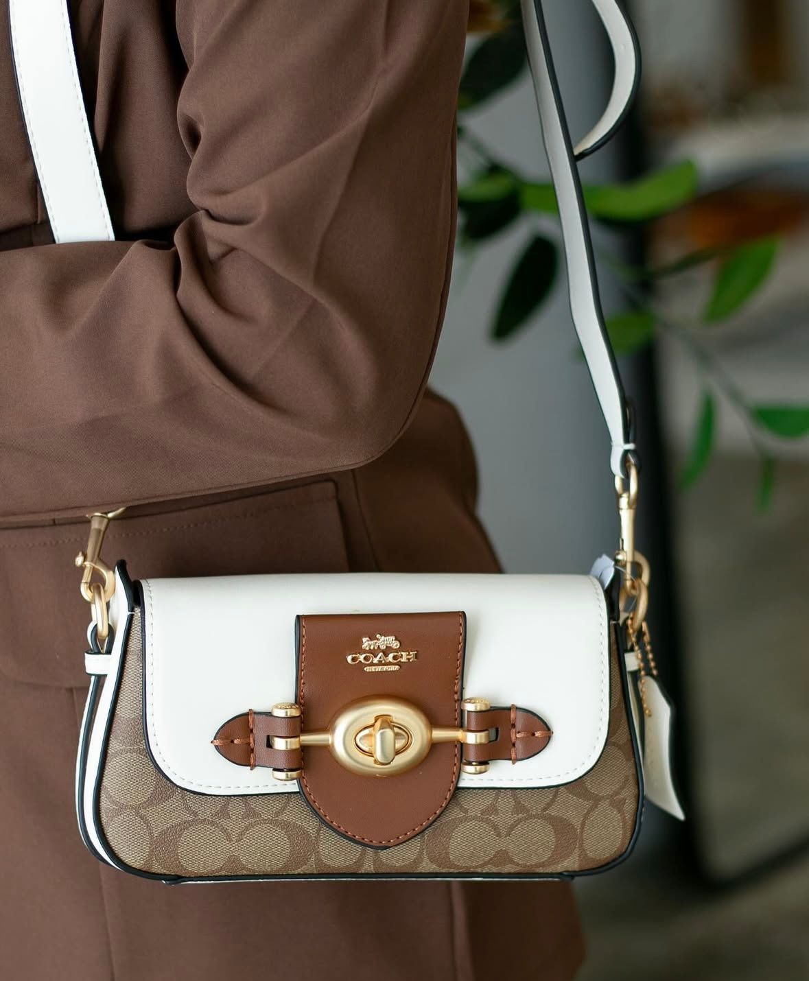 First Copy Handbag Coach Brie - First Copy Mart